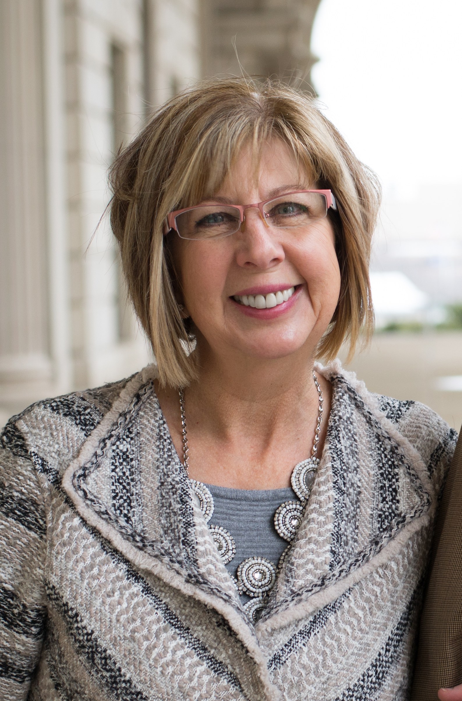 Joy Brown - Real Estate Agent | Jaqua Realtors