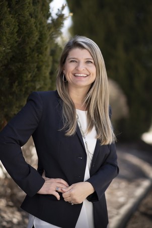 Angela Musk's Agent Page