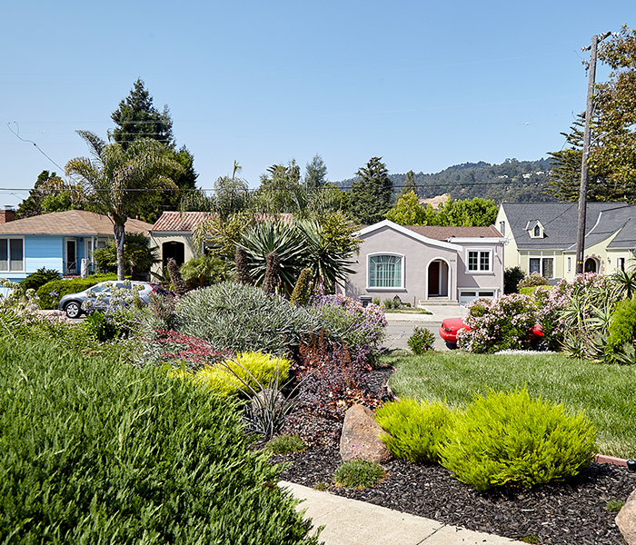 Redwood Heights - Area Info | Red Oak Realty