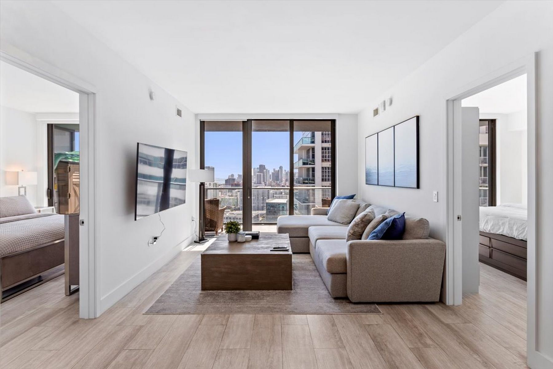 121 NE 34th St, #3002, Miami, FL 33137