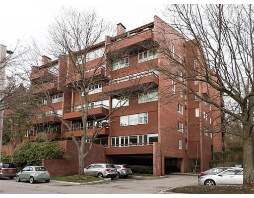 Cabot Estate Luxury Condos For Sale