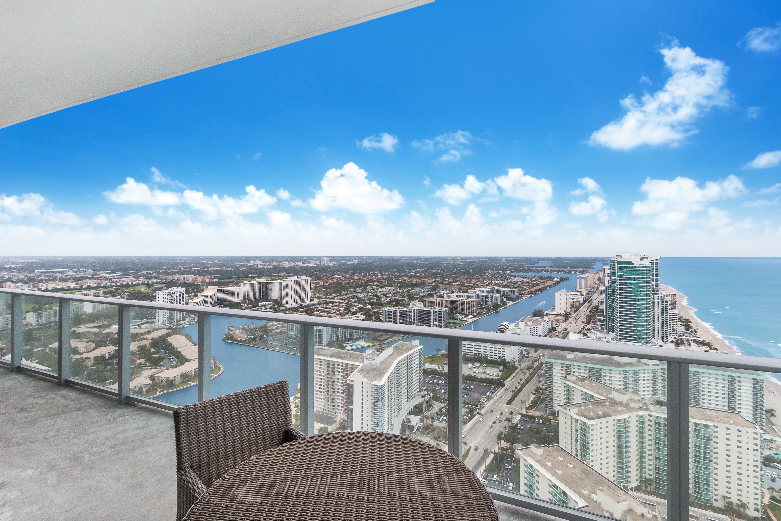 Hyde Resort and Residences | ONE Sotheby's International Realty