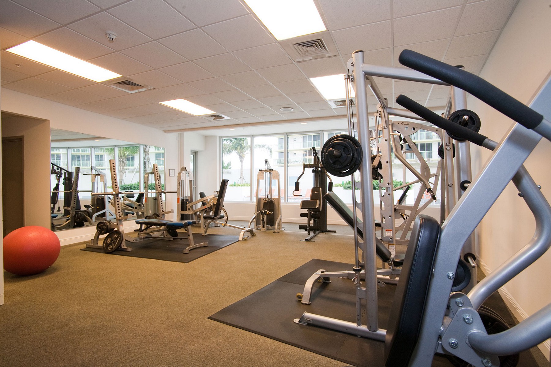 Opera Tower | ONE Sotheby's International Realty