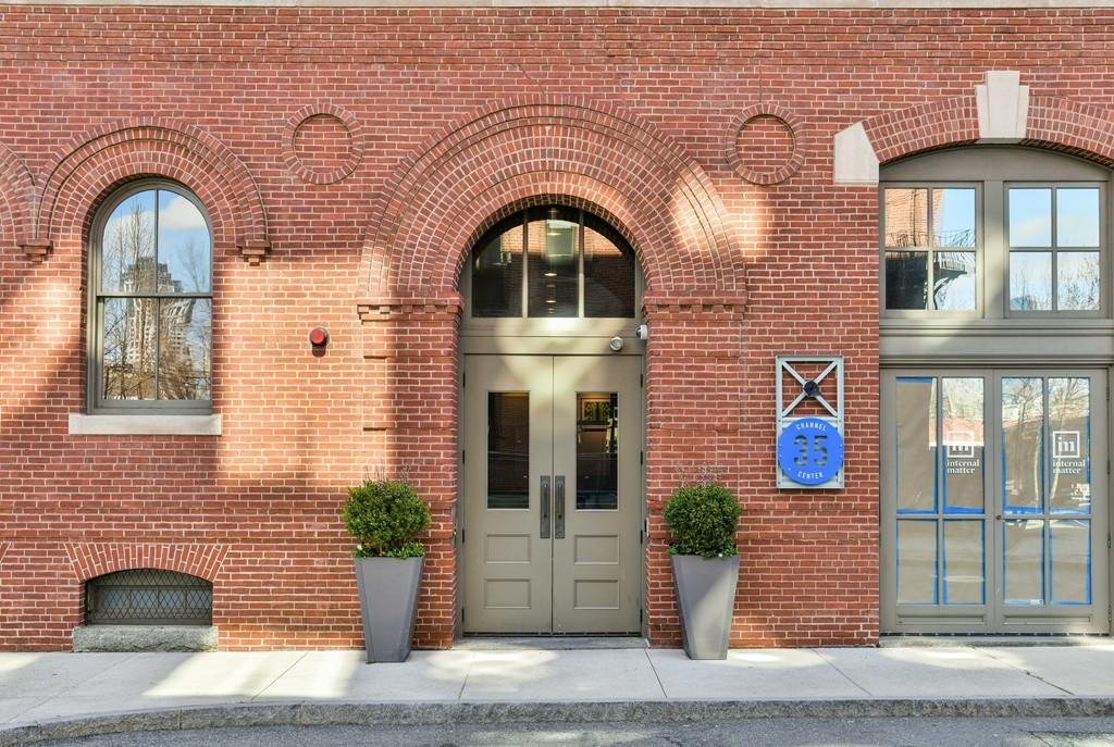 25-35 Channel Center Boston Luxury Lofts for Sale and Rent