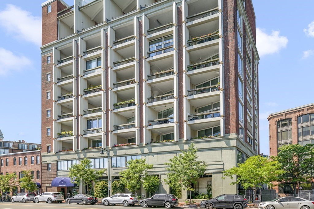 Prince Luxury Condos Waterfront Boston For Sale and For Rent