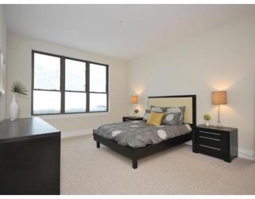 The Signal Building - Seaport District Lofts