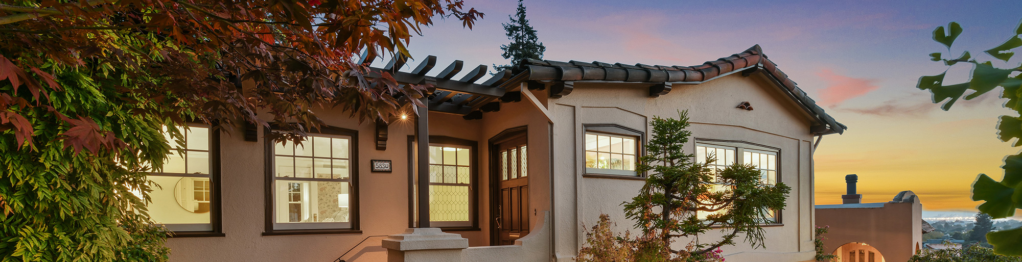 Eastern Cottage Style Exterior Douston Construction — Custom Home